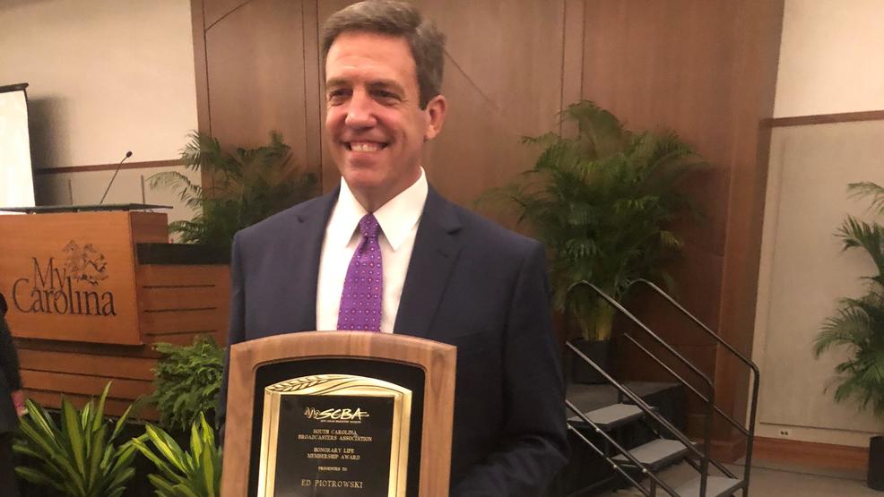 WPDE's Ed Piotrowski receives Honorary Life Member Award from SCBA | WPDE